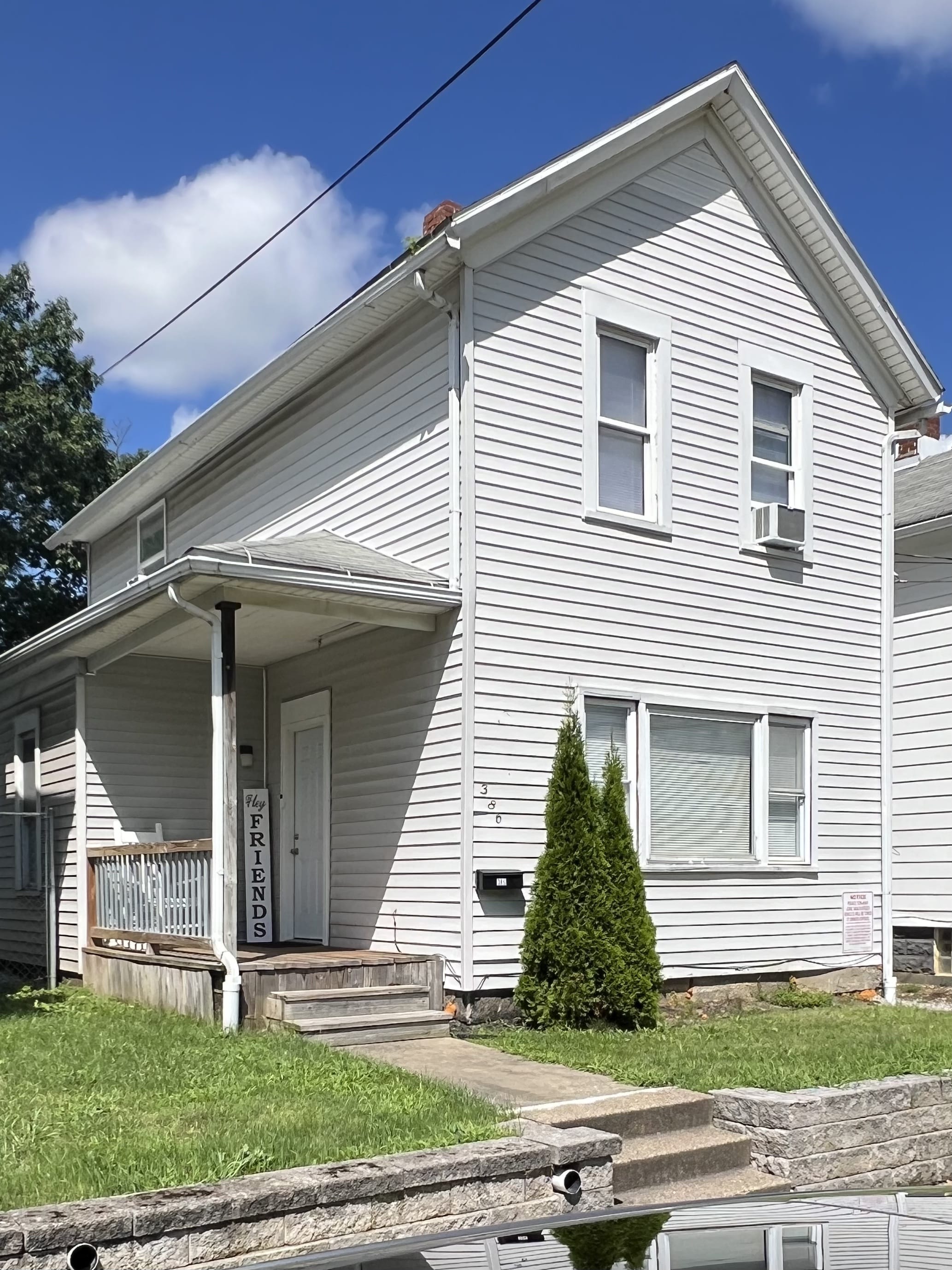 386 Kling Street - Kling Street Rentals